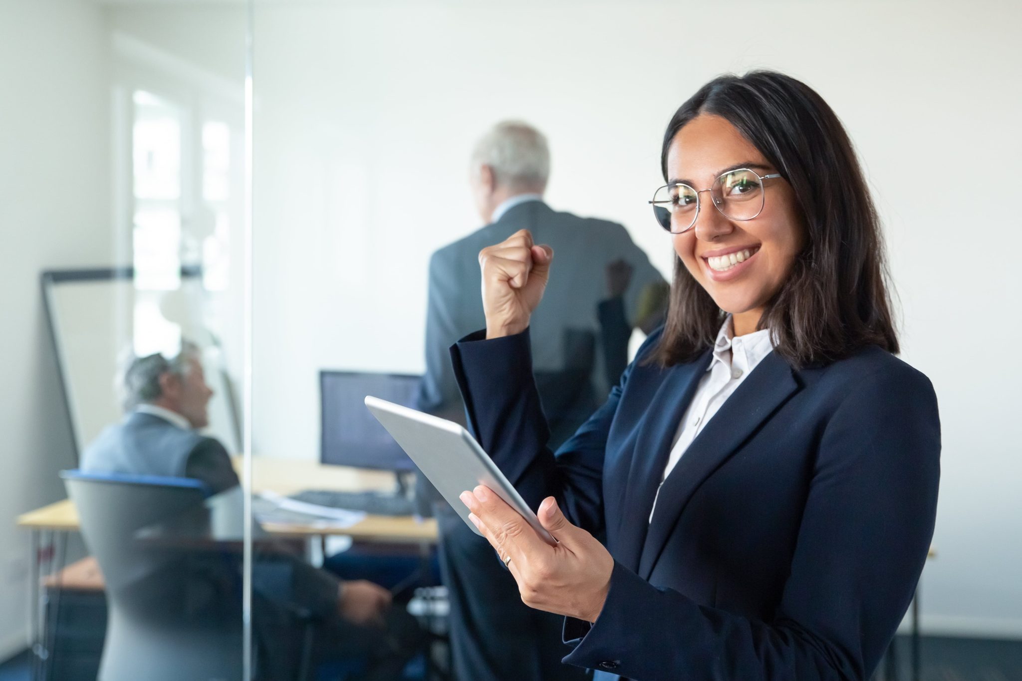 30 Best Employee Rewards and Recognition Ideas for 2026